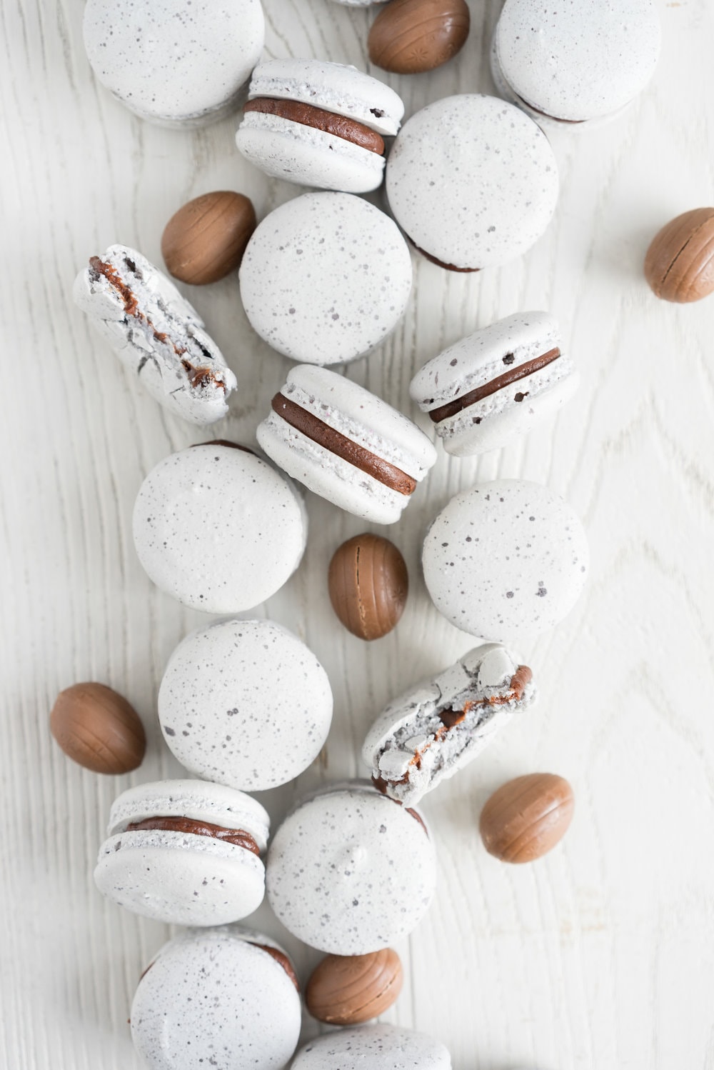 Creme Egg Macarons (French Method) - Cloudy Kitchen