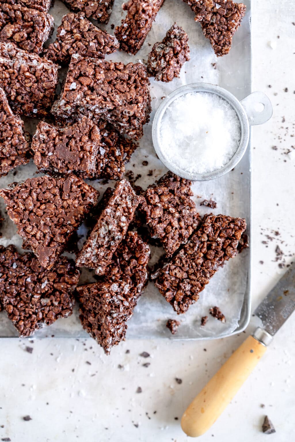 Chocolate Crackles Recipe - Cloudy Kitchen