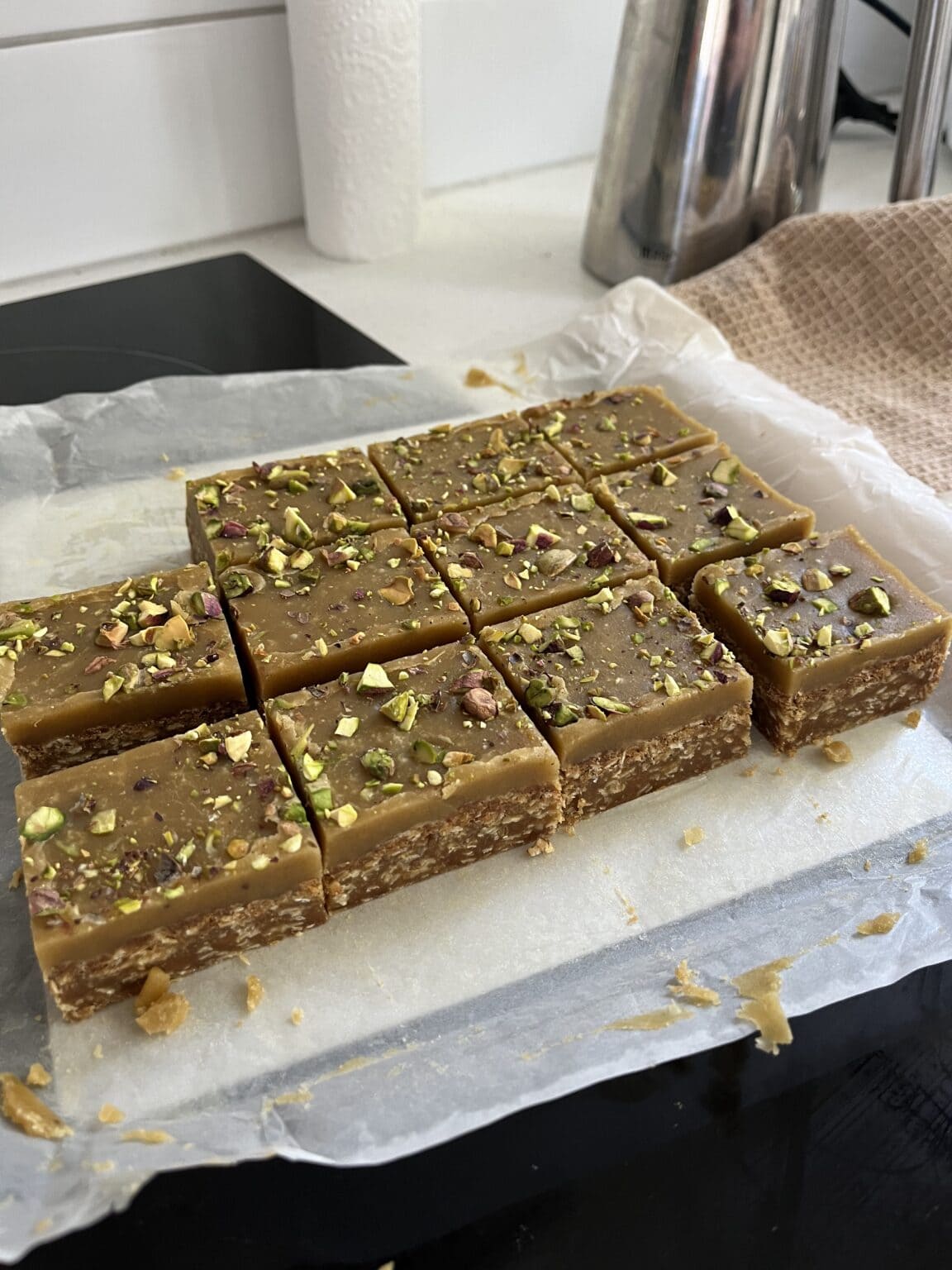 Oaty Ginger Crunch (Ginger Slice) - Cloudy Kitchen