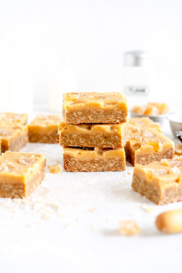 Oaty Ginger Crunch (Ginger Slice) - Cloudy Kitchen