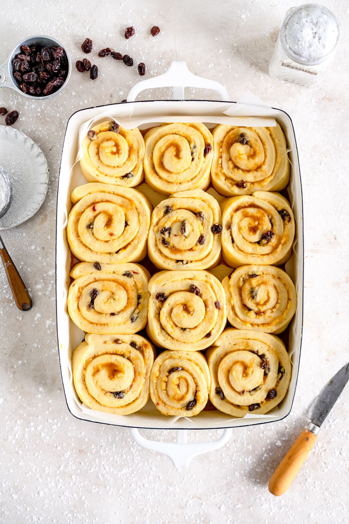 Chelsea Buns (Custard Raisin Buns) - Cloudy Kitchen