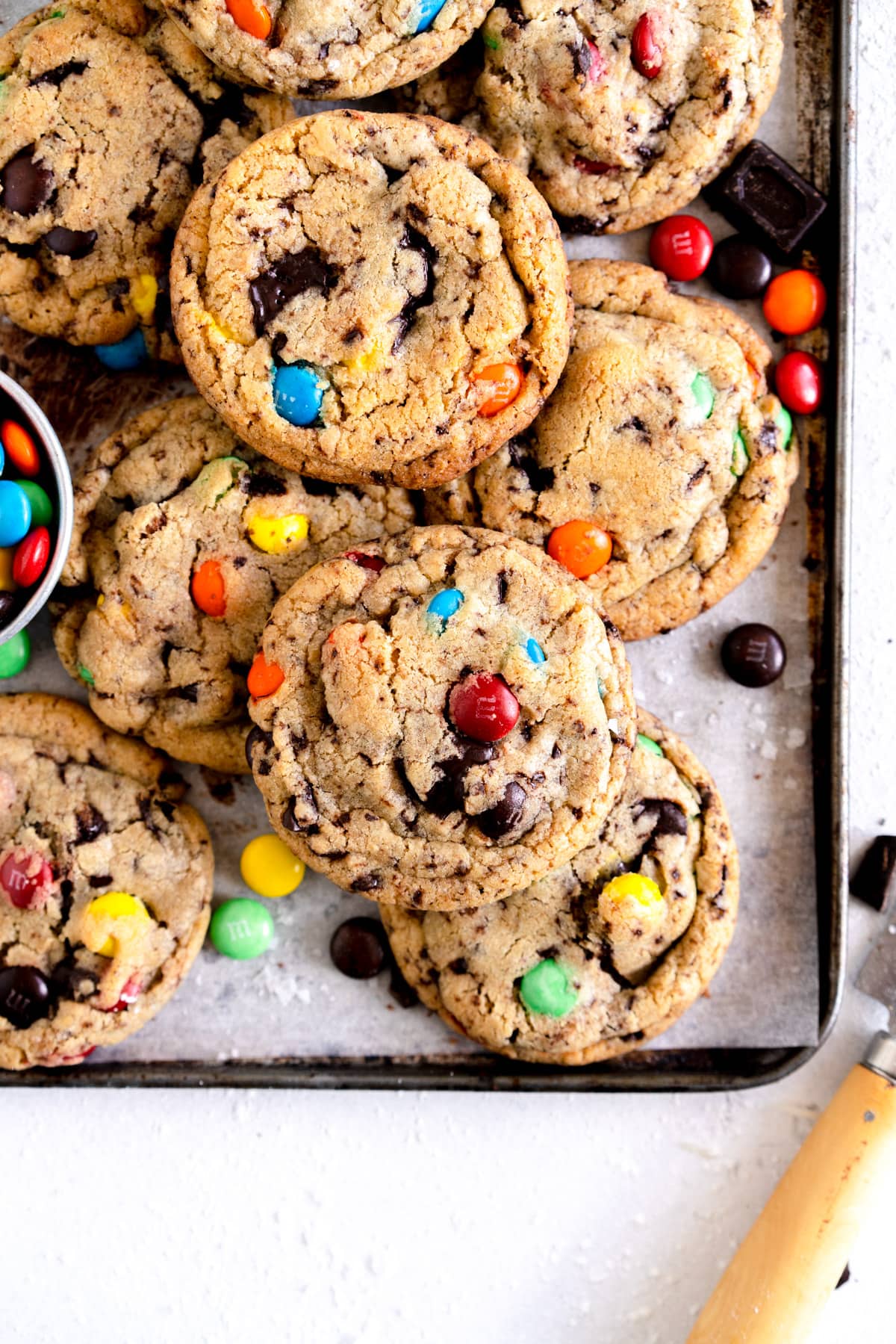 Perfectly Chewy Chocolate Chip M&M Cookies - Cloudy Kitchen