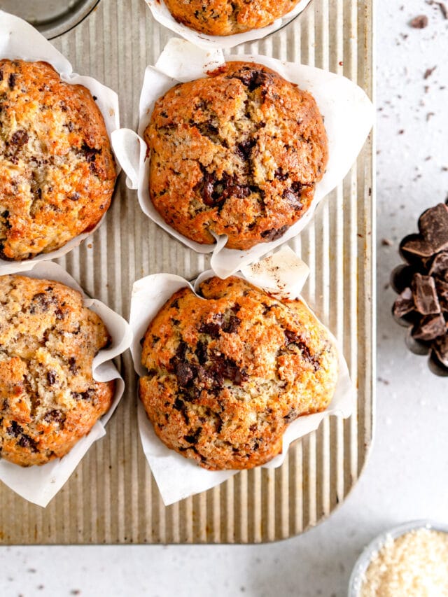 30 Minute Cheesy Zucchini Muffins - Cloudy Kitchen