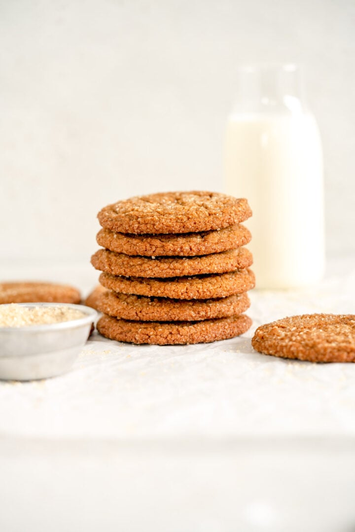 30 Minute Thin and Crispy Gingersnap Cookies - Cloudy Kitchen