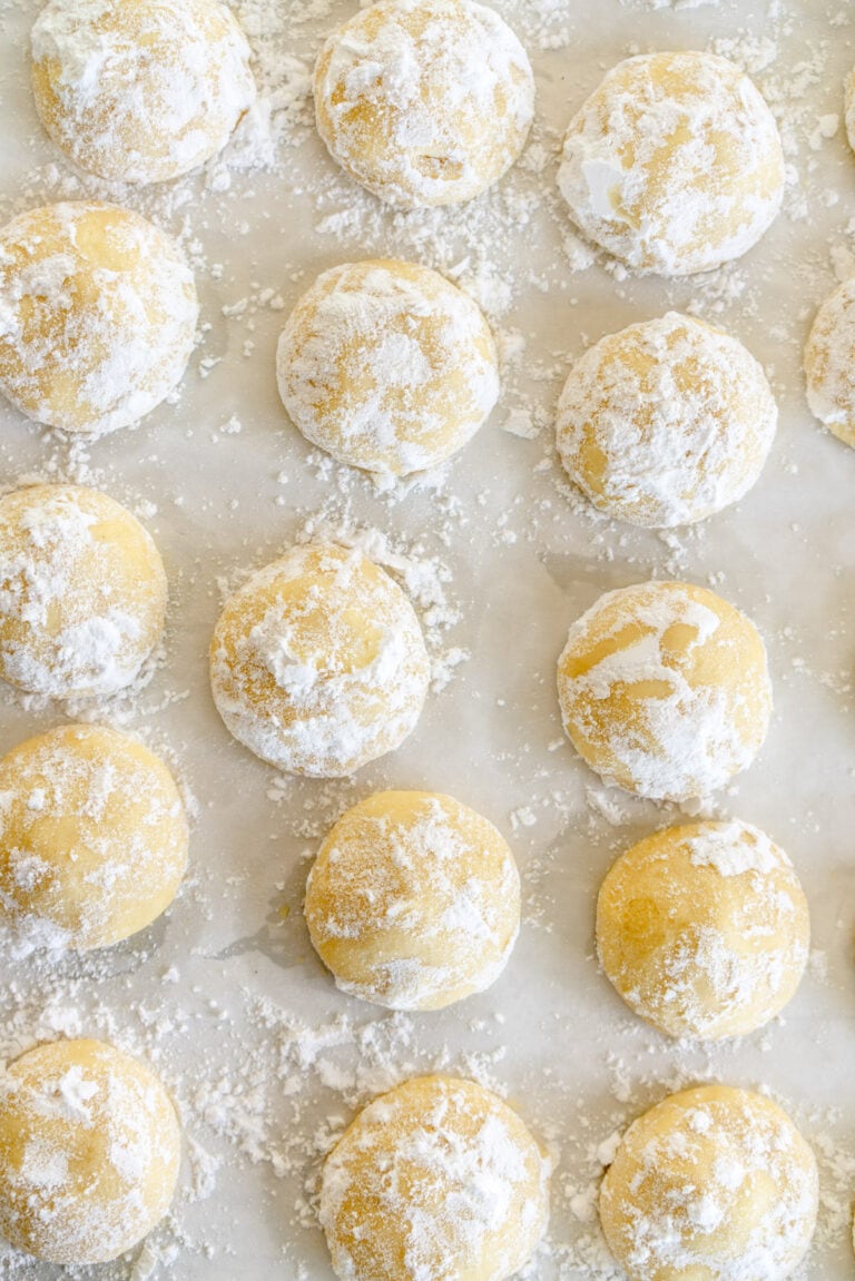 6 Ingredient Snowball Cookies - Cloudy Kitchen