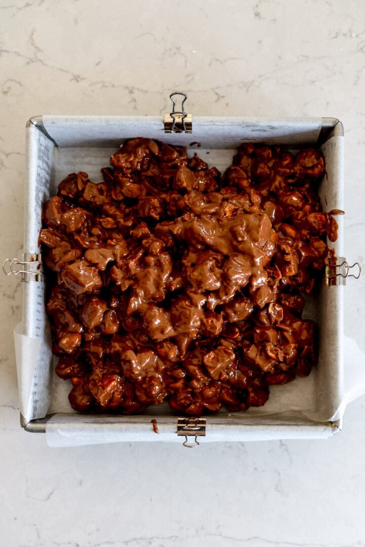 Throw Together Rocky Road (5 ingredients!) - Cloudy Kitchen