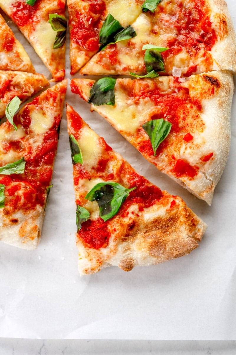 Basic Margherita Pizza - Cloudy Kitchen